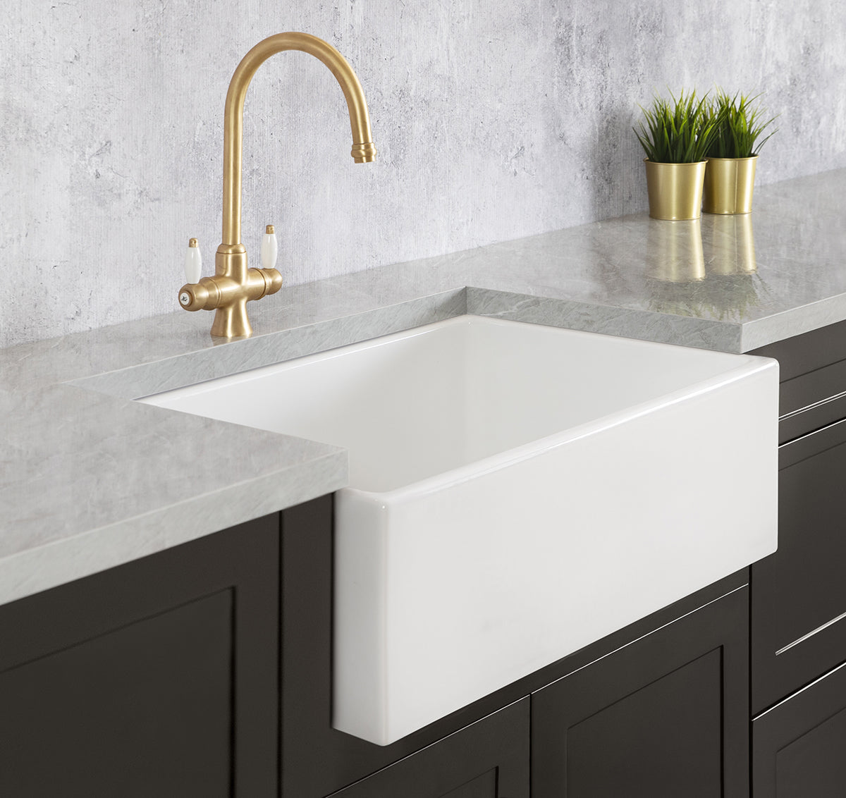 Mayfair - Butler Sink - 30 inch / 755 mm Centre Waste - Free Grid Offe ...